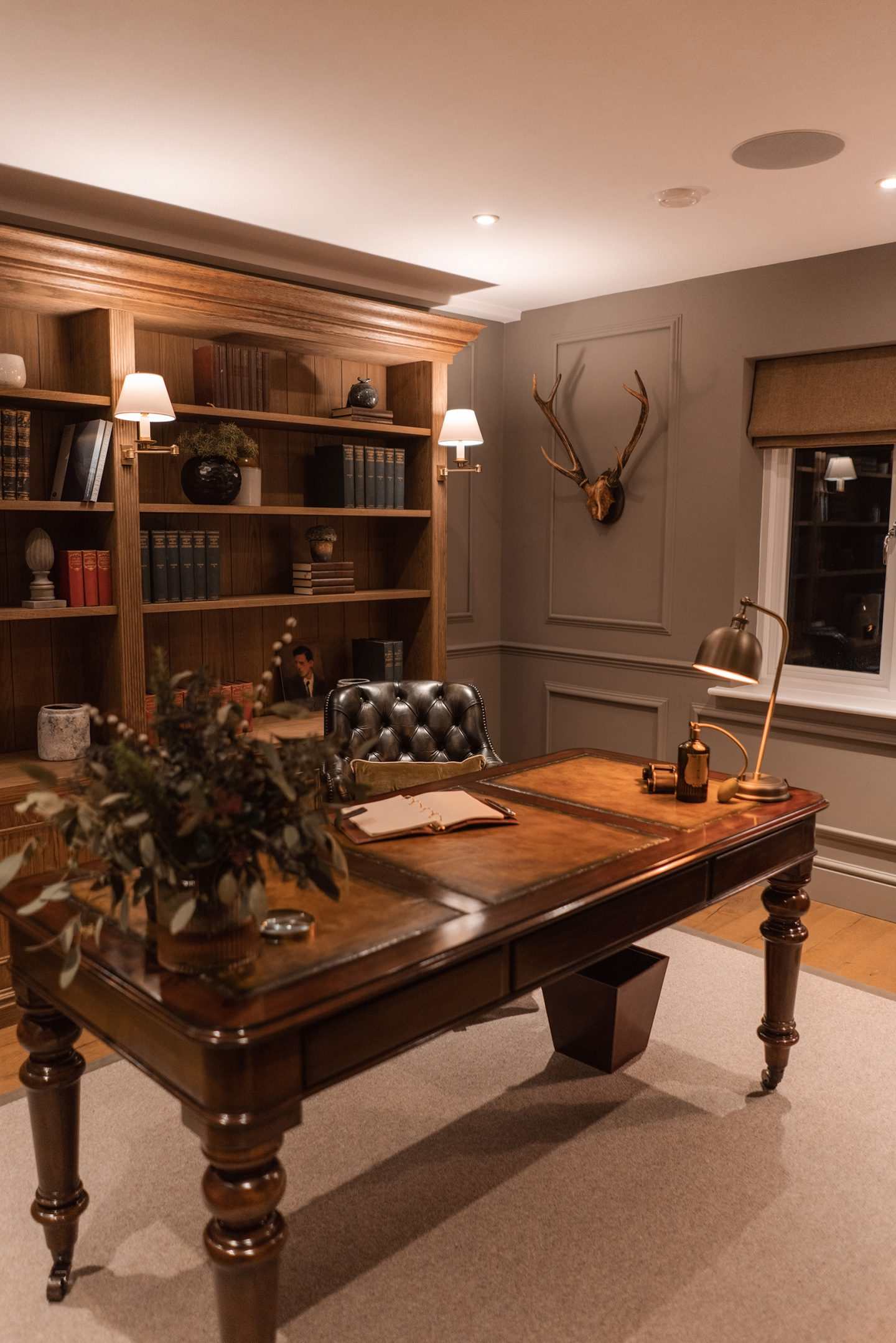 TRADITIONAL GENTLEMAN’S OFFICE – Ali Gordon